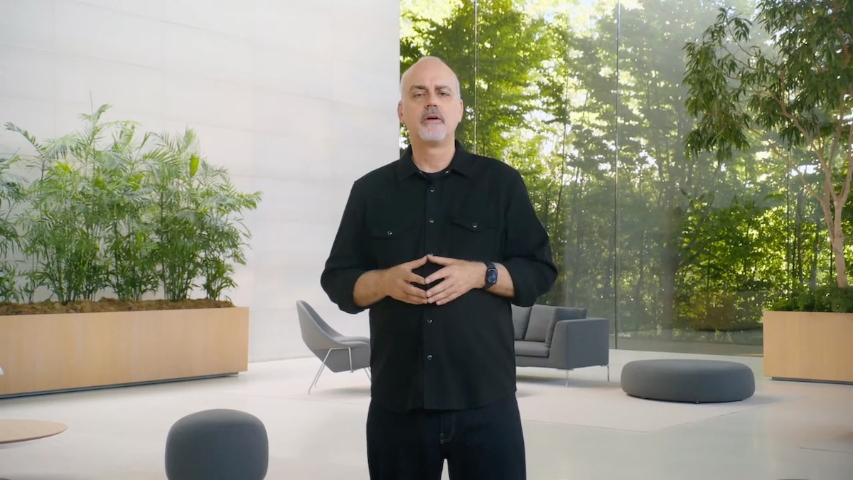 Apple Intelligence Flops: Can Rockwell Save Siri in 2025?